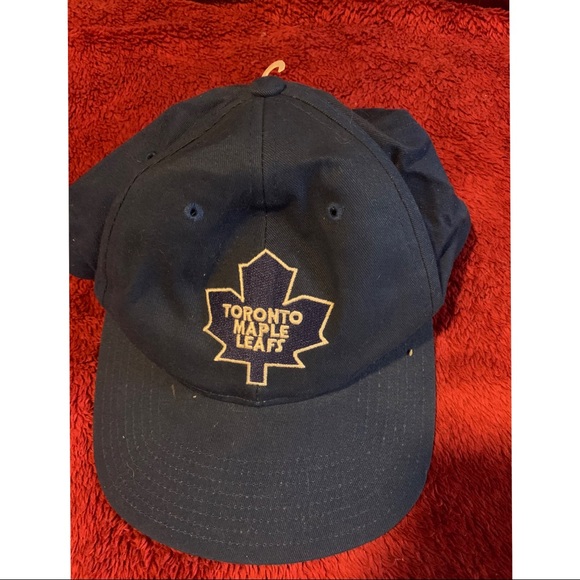 Lids | Accessories | Toronto Maple Leafs Hat | Poshmark